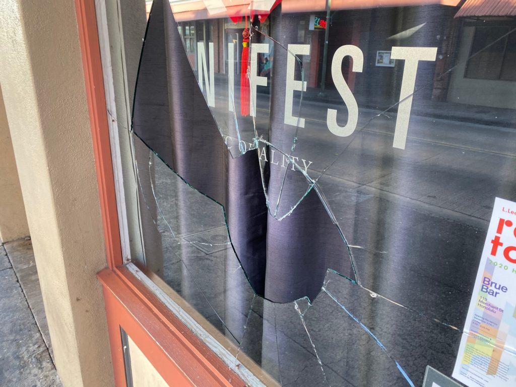 Shop Front Window Repair – First-Response-Glaziers